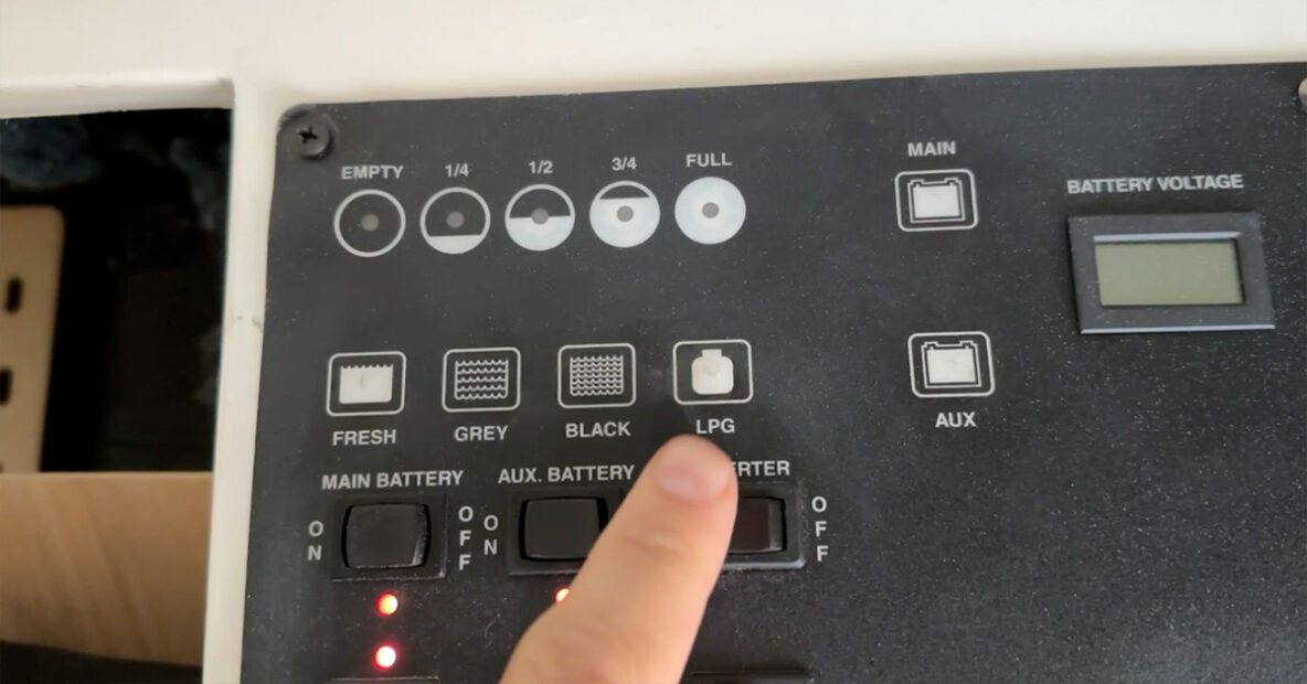 6 Common RV Problems and How to Fix Them - Grateful Glamper