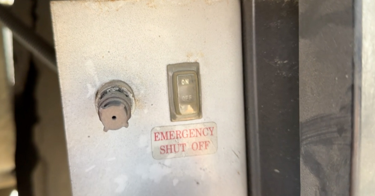6 Common RV Problems and How to Fix Them - Grateful Glamper